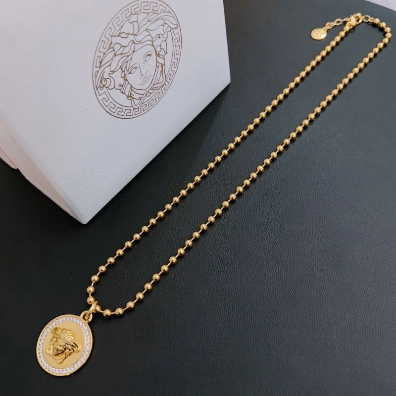 Precise copy Versace Necklaces