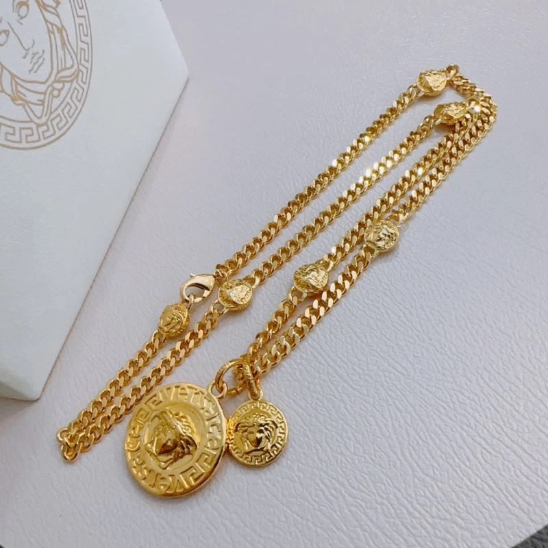 Exact replica Versace Necklaces