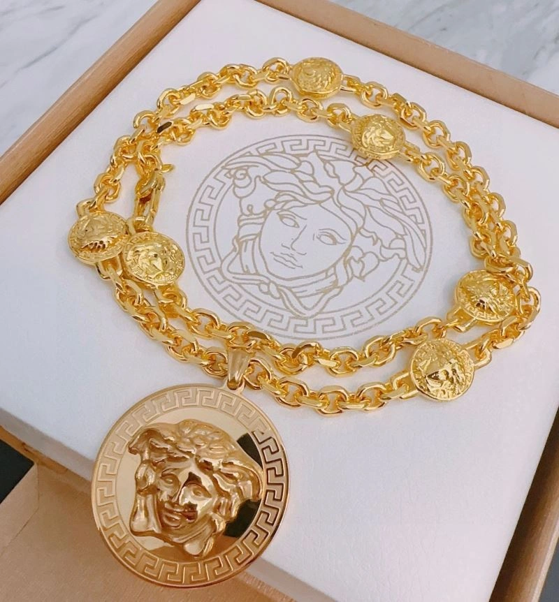 High accuracy Versace Necklaces