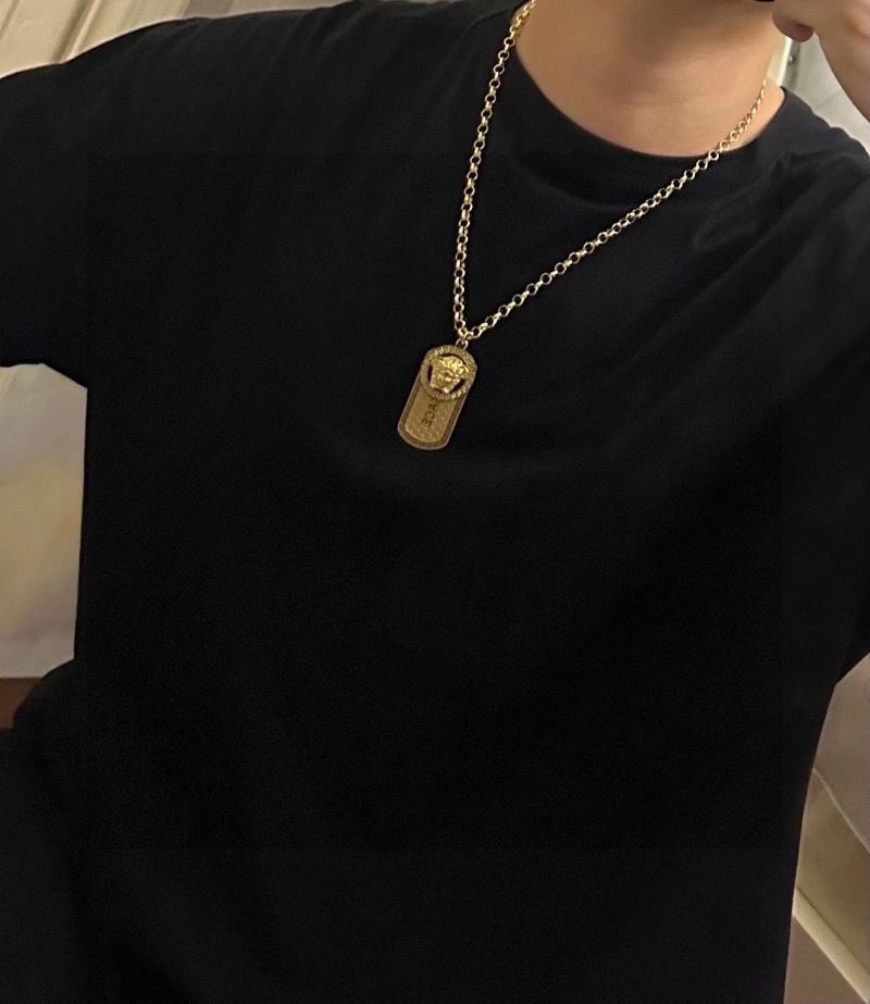 Accurate model Versace Necklaces