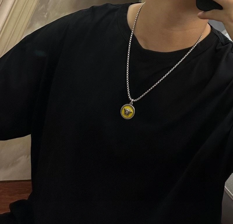 Top match Versace Necklaces