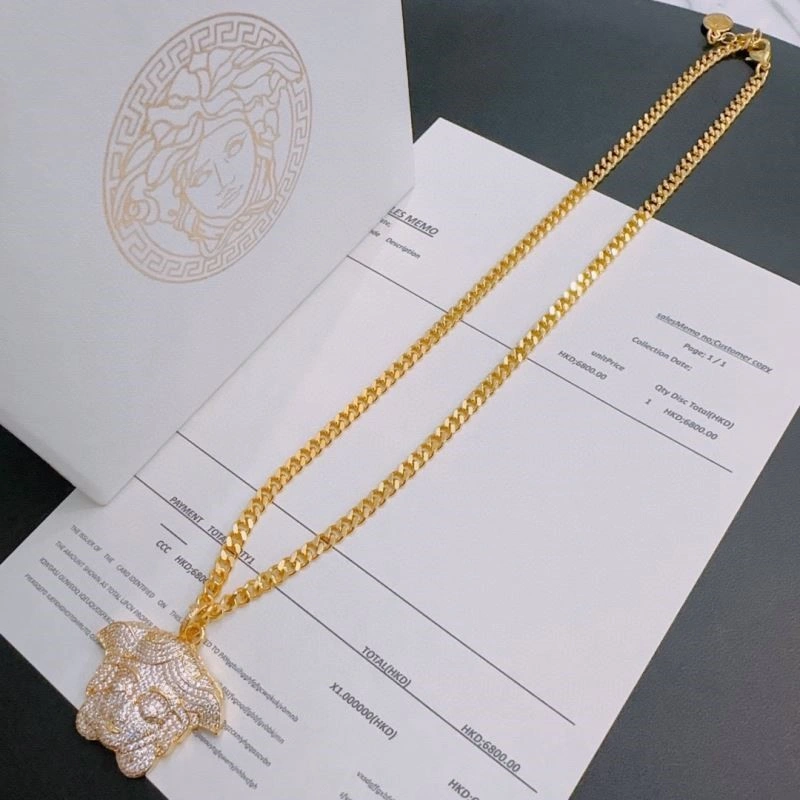 Top mirror Versace Necklaces
