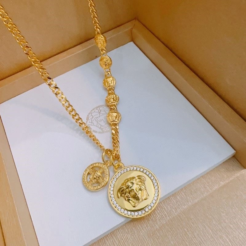 High fidelity Versace Necklaces