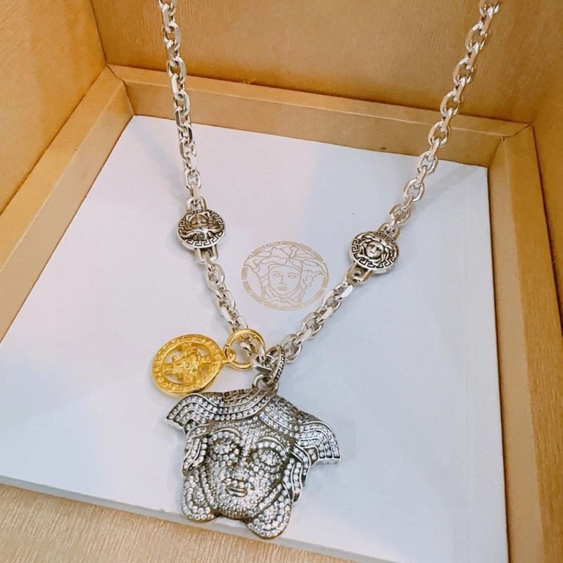 Mirror quality Versace Necklaces