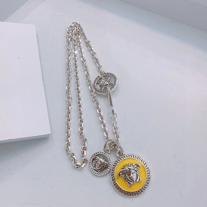 Exact replica Versace Necklaces