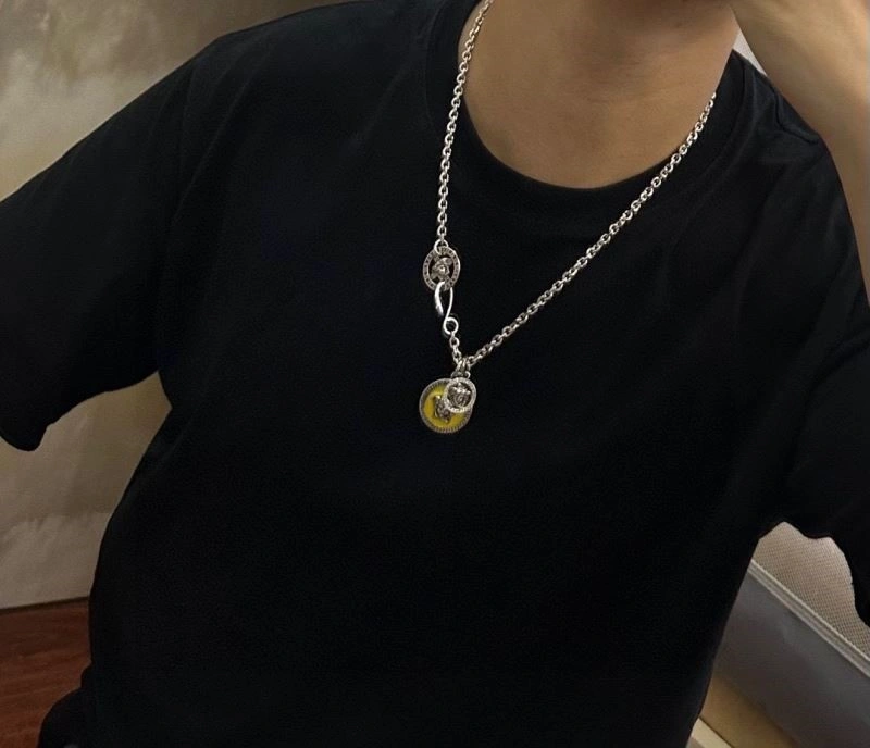 Exact replica Versace Necklaces