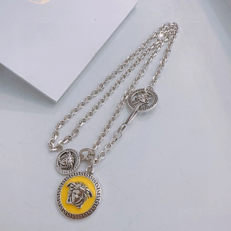 Exact replica Versace Necklaces