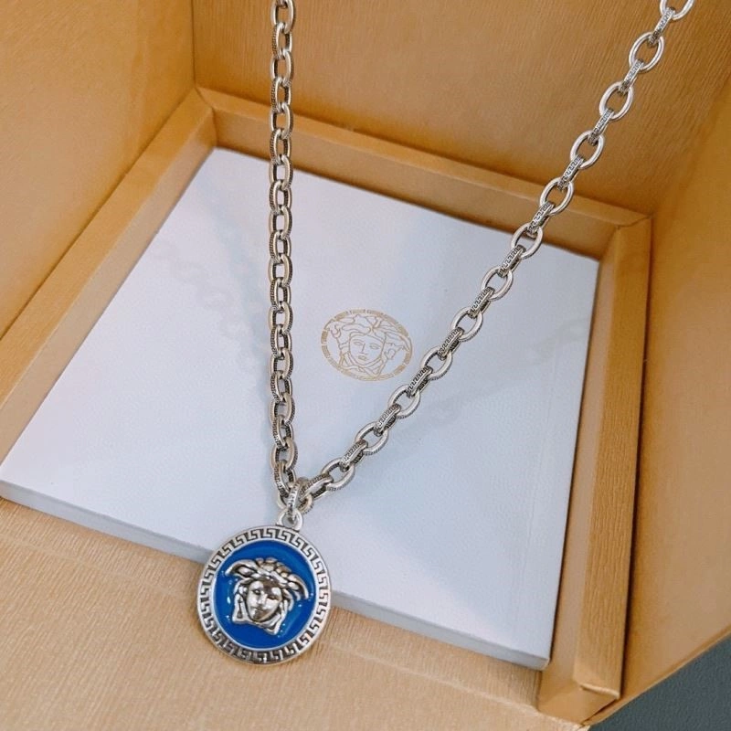 High fidelity Versace Necklaces