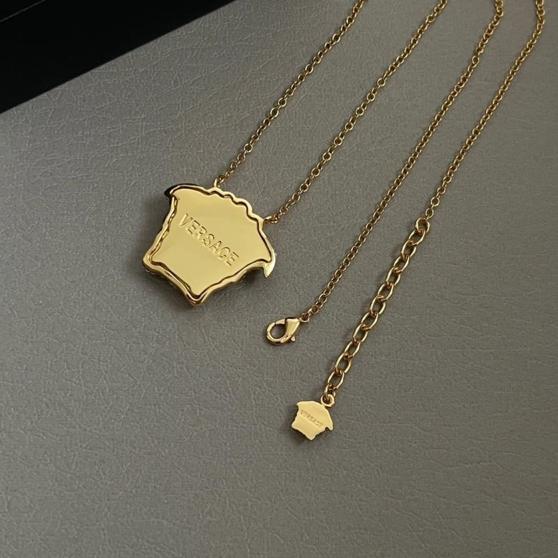 Economical Versace Necklaces