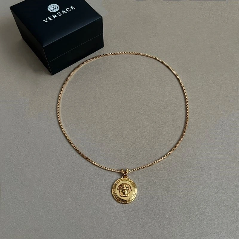 1:1 copy Versace Necklaces