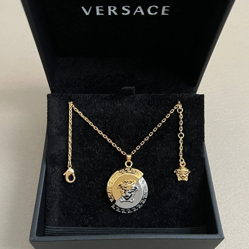 Economical Versace Necklaces