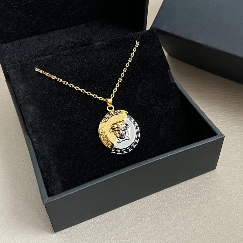 Economical Versace Necklaces