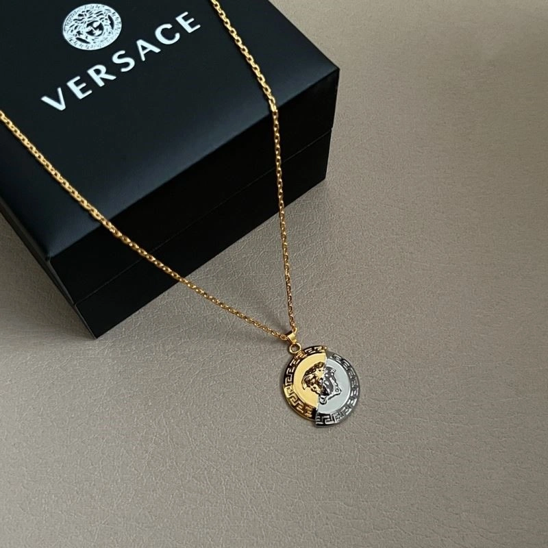 Economical Versace Necklaces