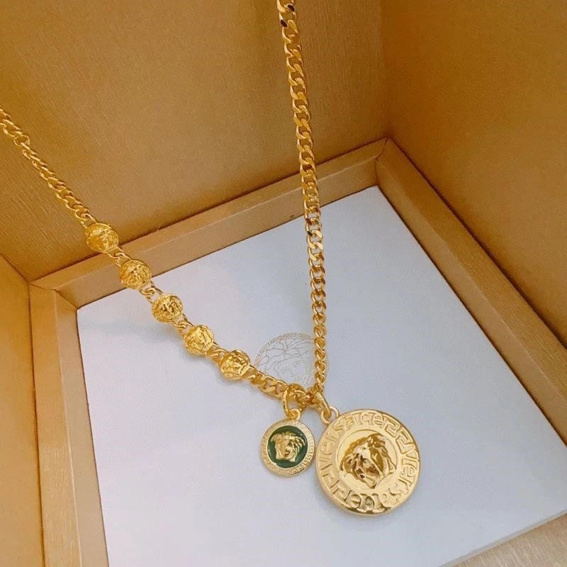 High fidelity Versace Necklaces