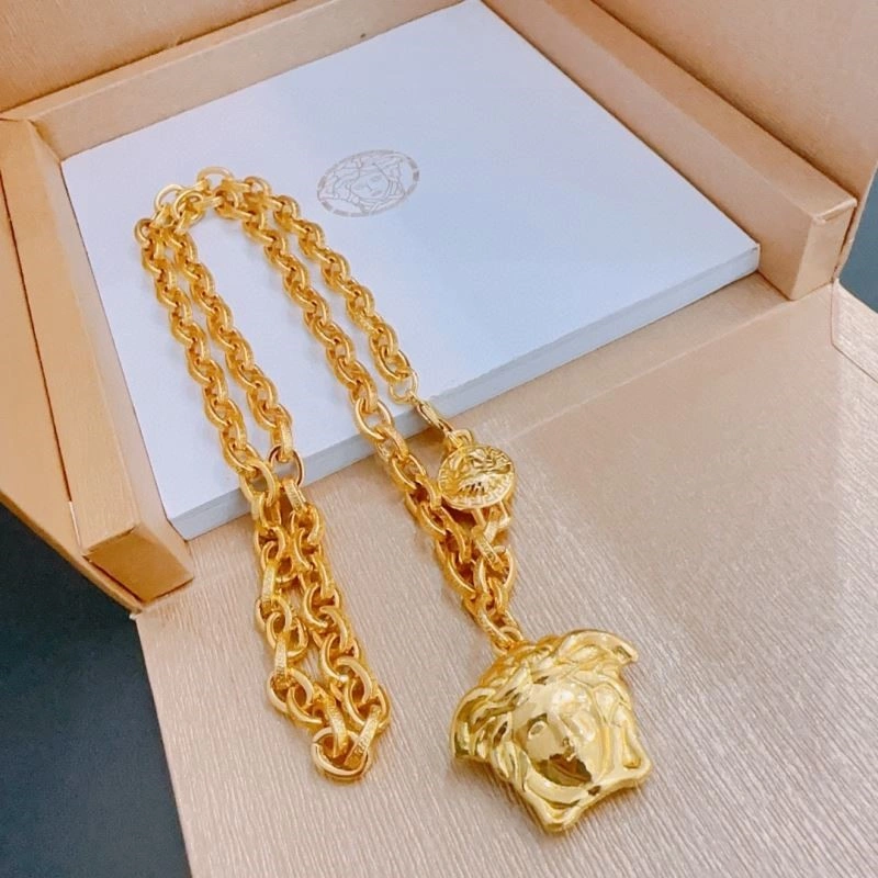Top match Versace Necklaces