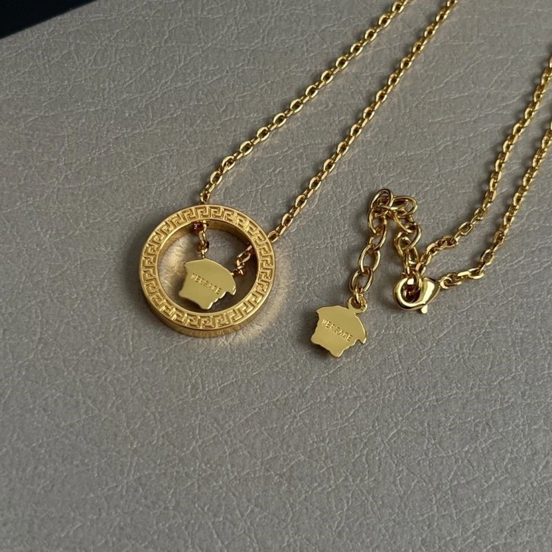 Brand-authenticated Versace Necklaces