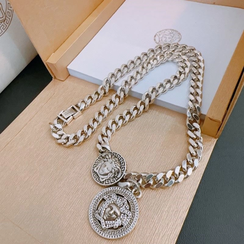 Brand-authenticated Versace Necklaces