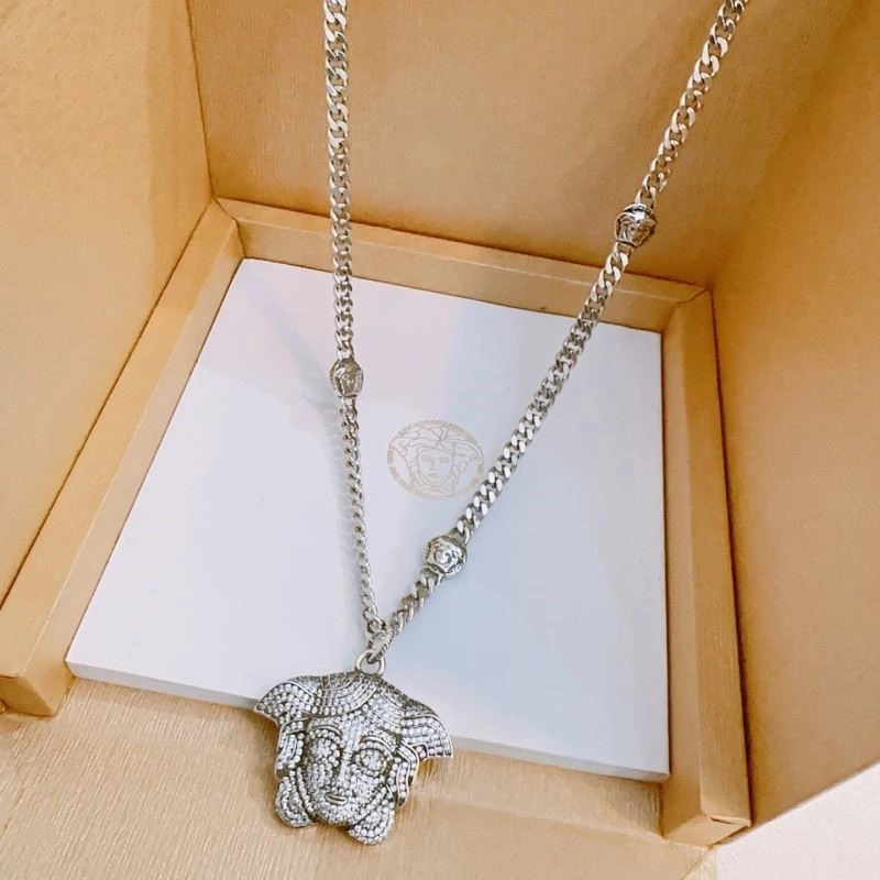 Brand-authenticated Versace Necklaces