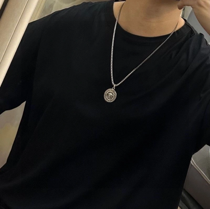 Bargain Versace Necklaces