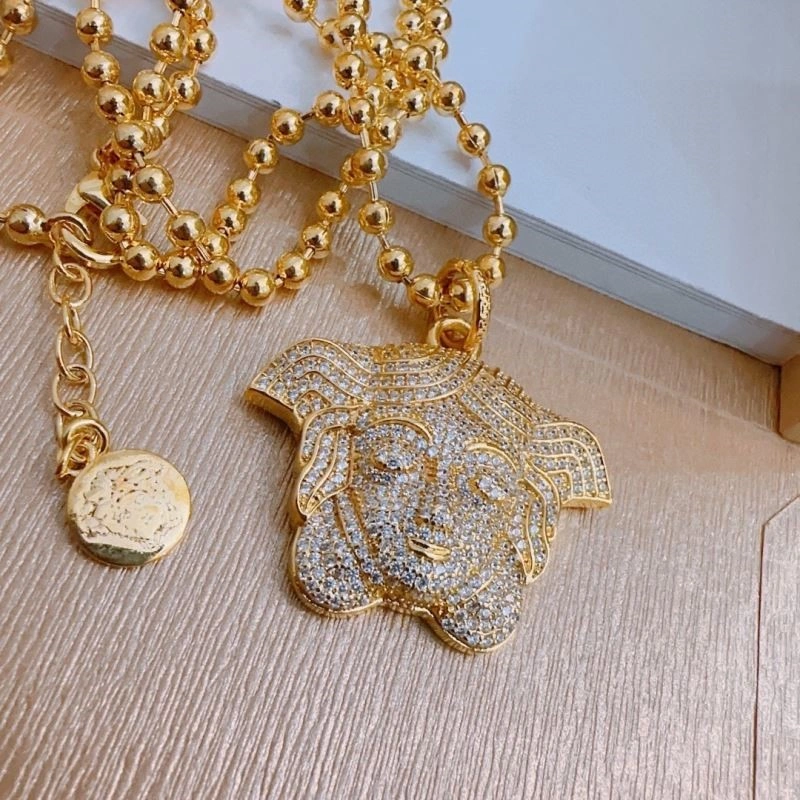 High fidelity Versace Necklaces