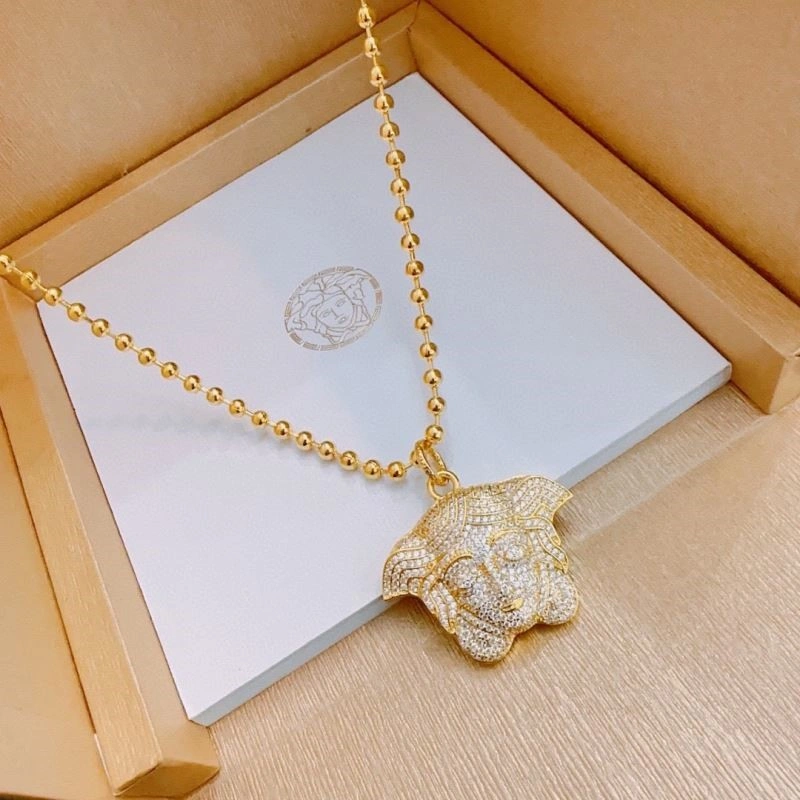 High fidelity Versace Necklaces