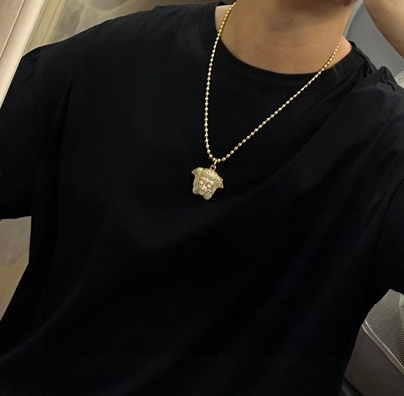 High fidelity Versace Necklaces