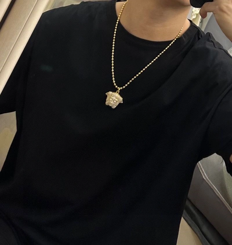 High fidelity Versace Necklaces
