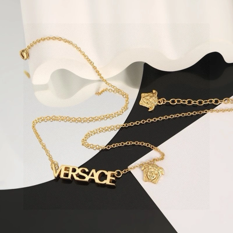 Precise copy Versace Necklaces