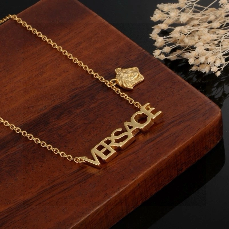 Precise copy Versace Necklaces
