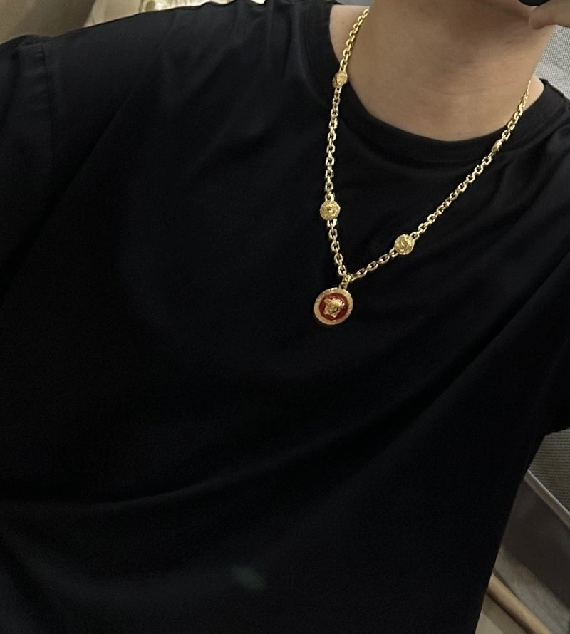 Exact replica Versace Necklaces