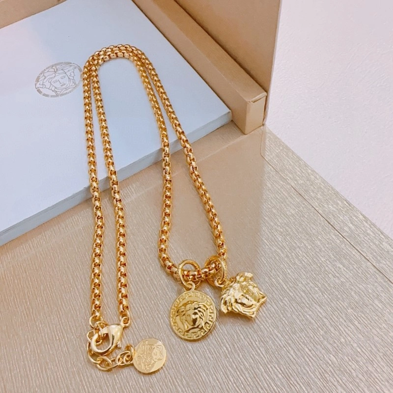 1:1 copy Versace Necklaces