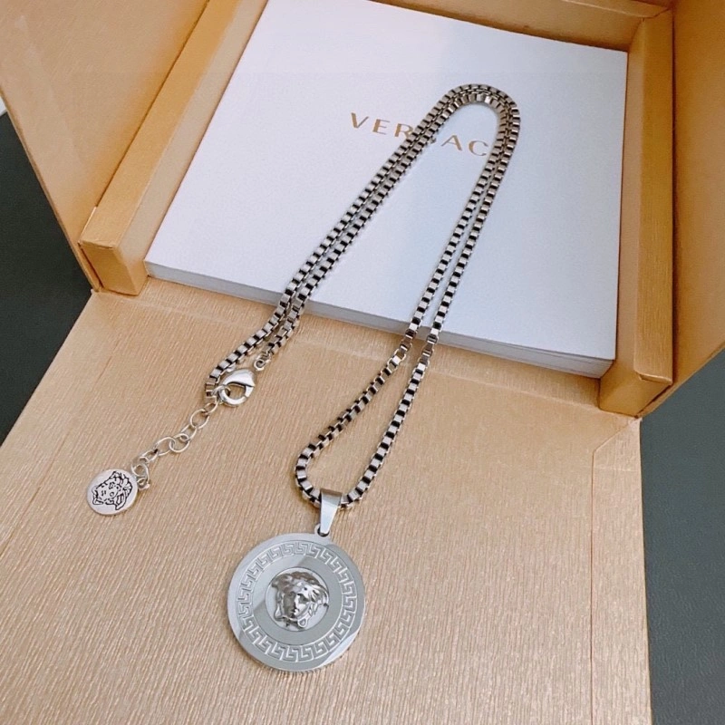 Brand-authenticated Versace Necklaces