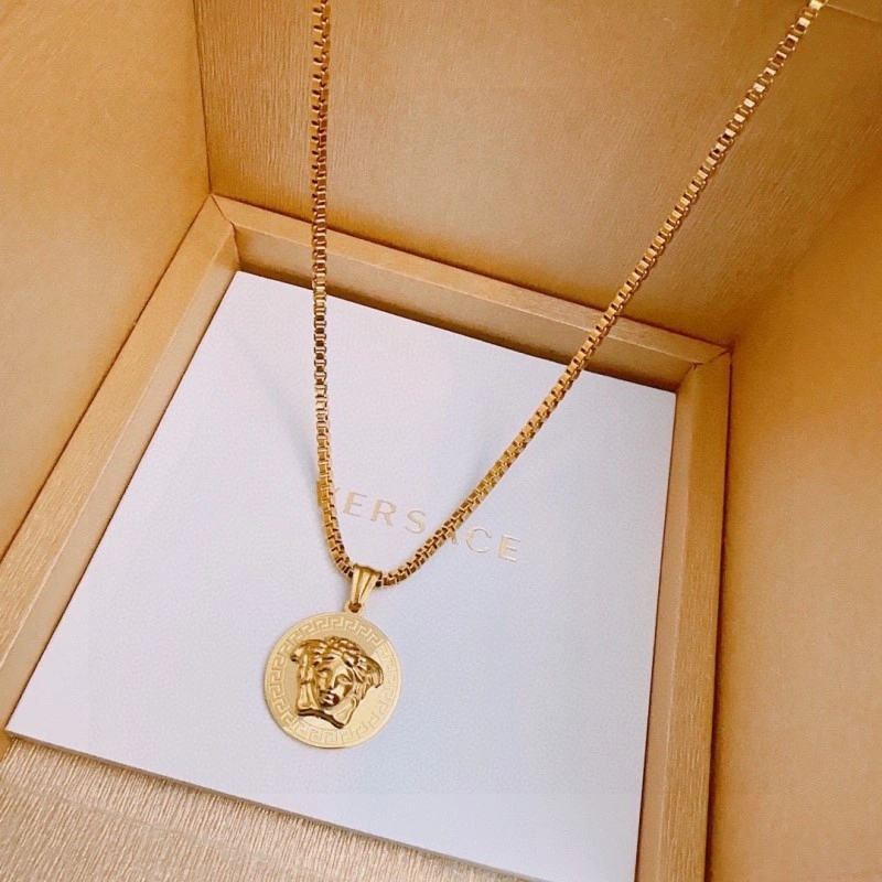 Exact replica Versace Necklaces