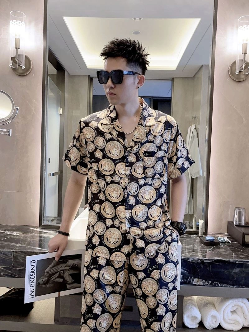 Reasonably priced Versace Nightwear