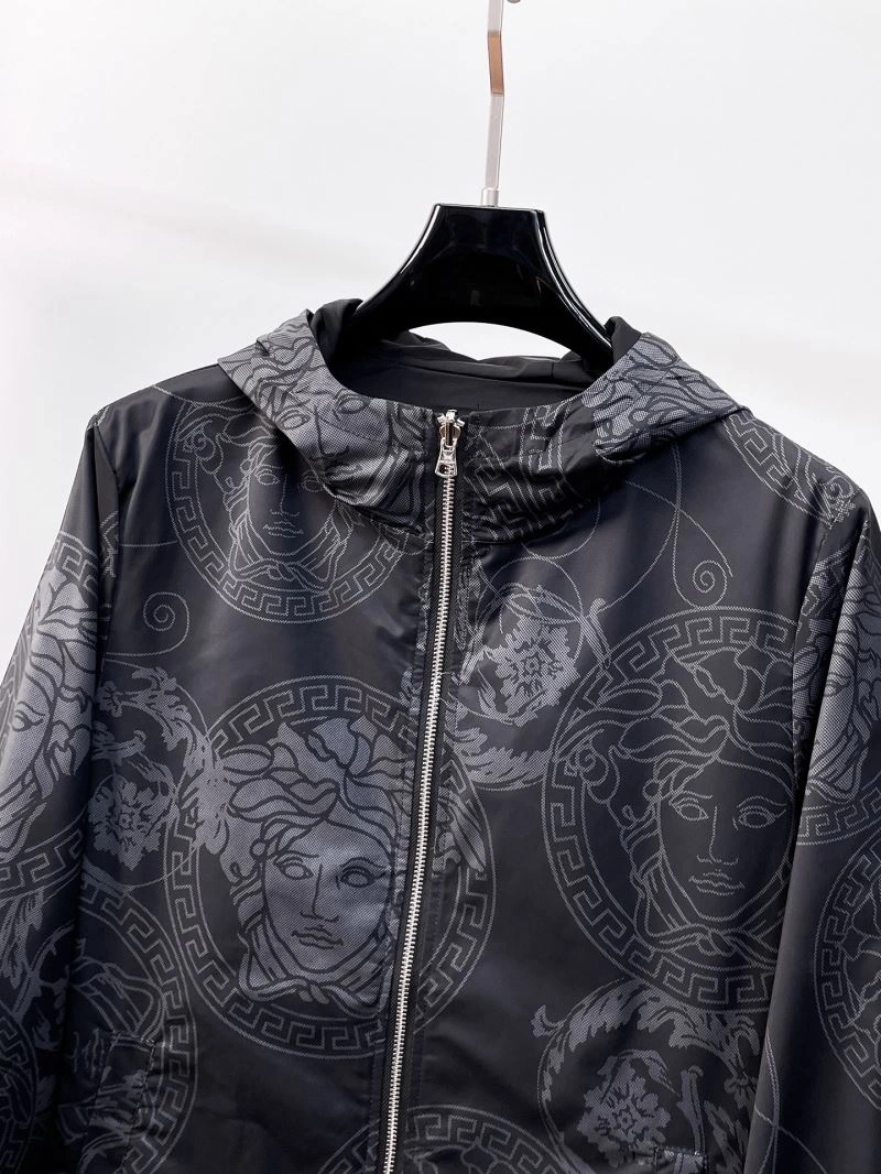 Exact replica Versace Outwear