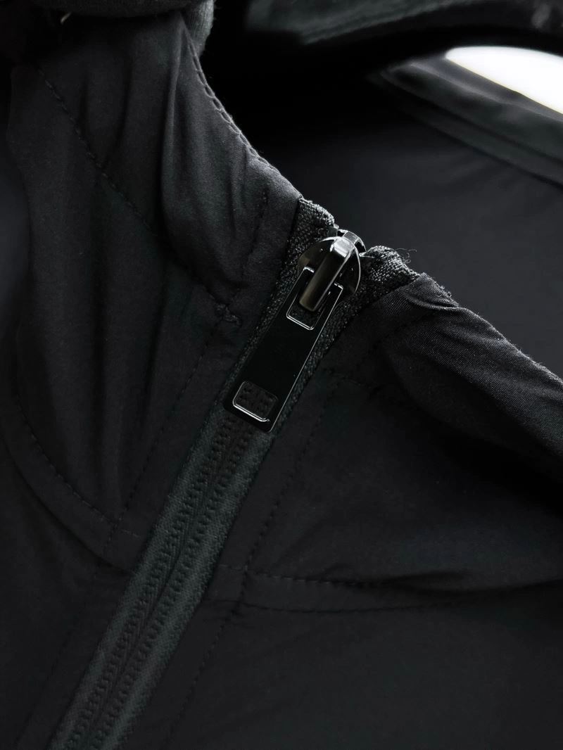 High accuracy Versace Outwear