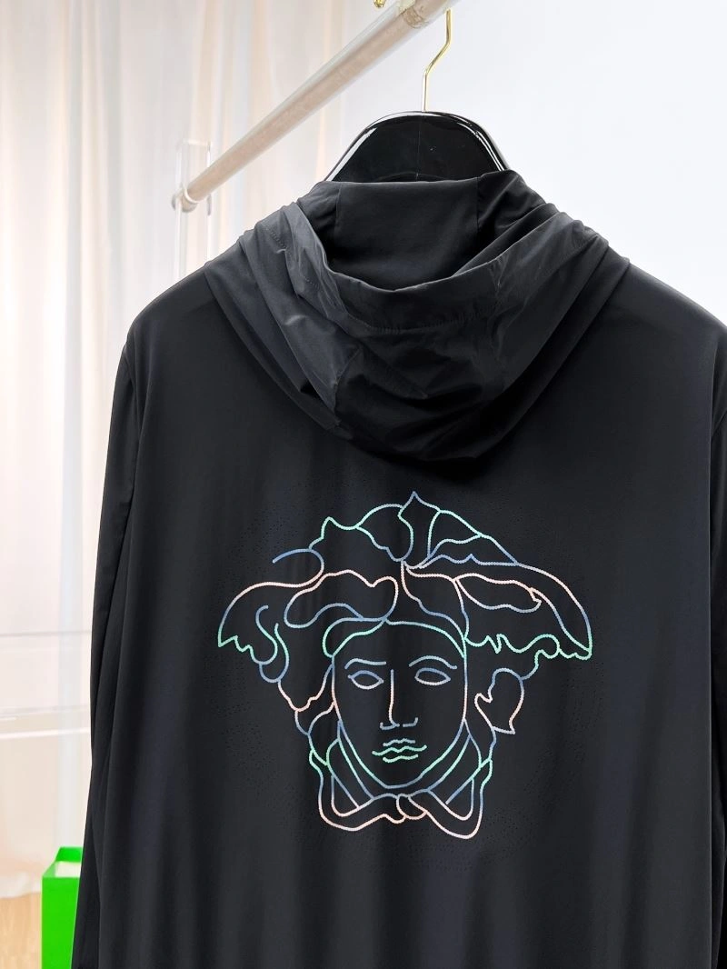 High accuracy Versace Outwear