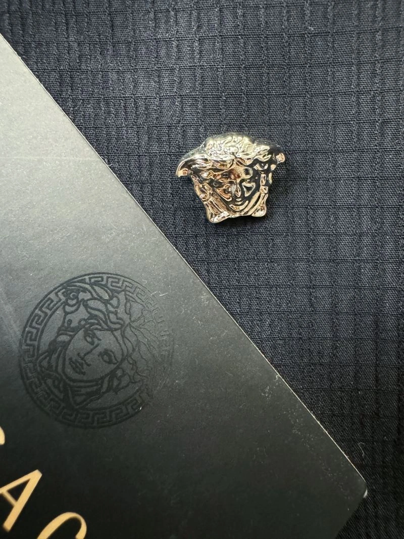 High accuracy Versace Outwear