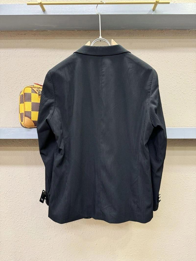High accuracy Versace Outwear