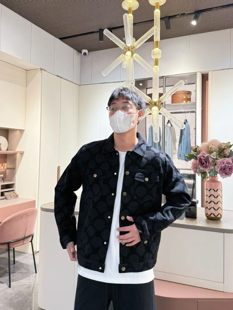 Bargain Versace Outwear