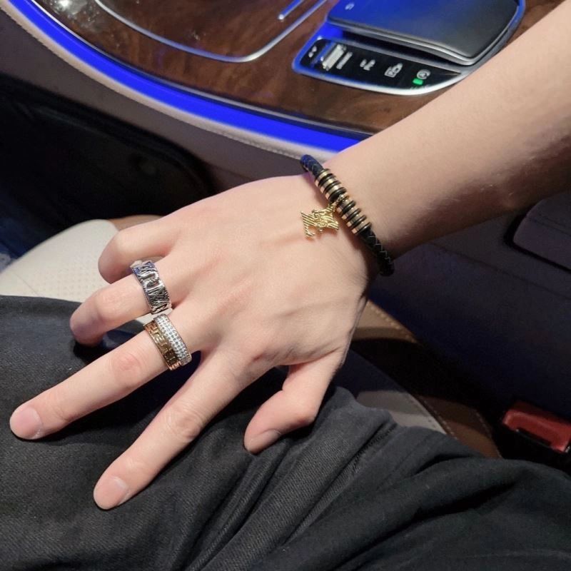 Cut-rate Versace Rings