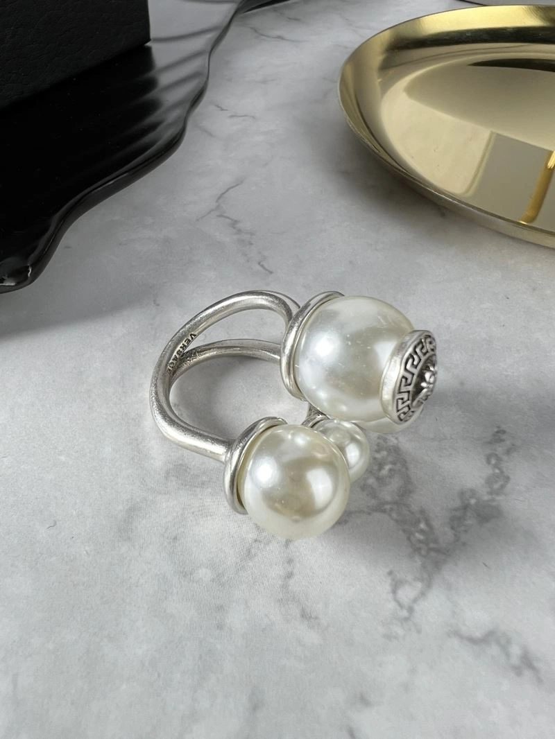 Value-priced Versace Rings
