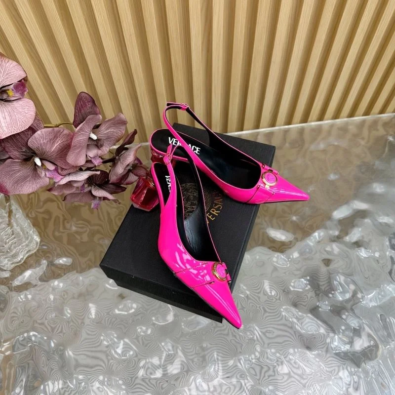 Top mirror Versace Sandals
