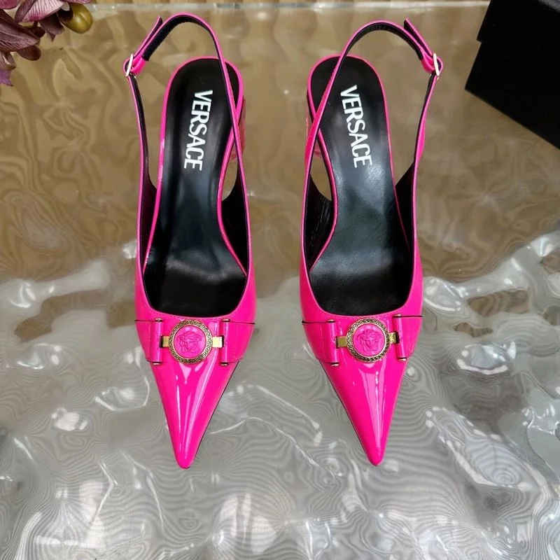 Top mirror Versace Sandals