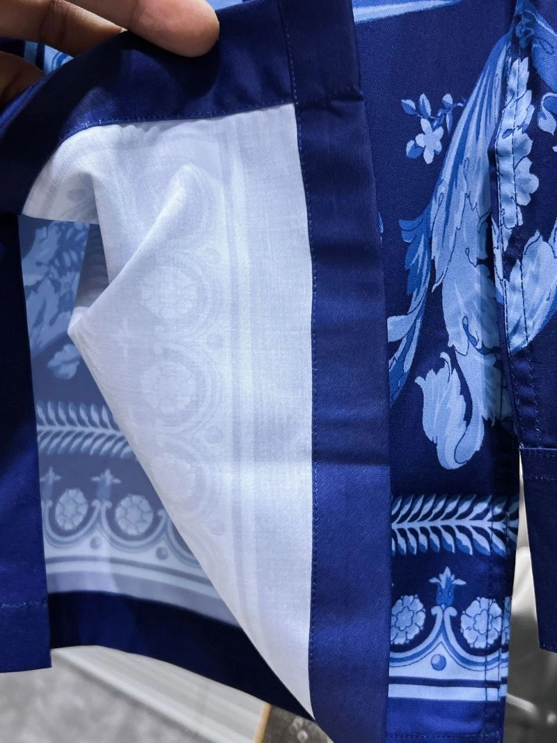 Exact replica Versace Shirts