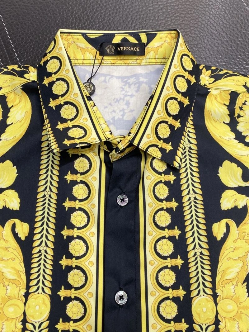 Accurate model Versace Shirts