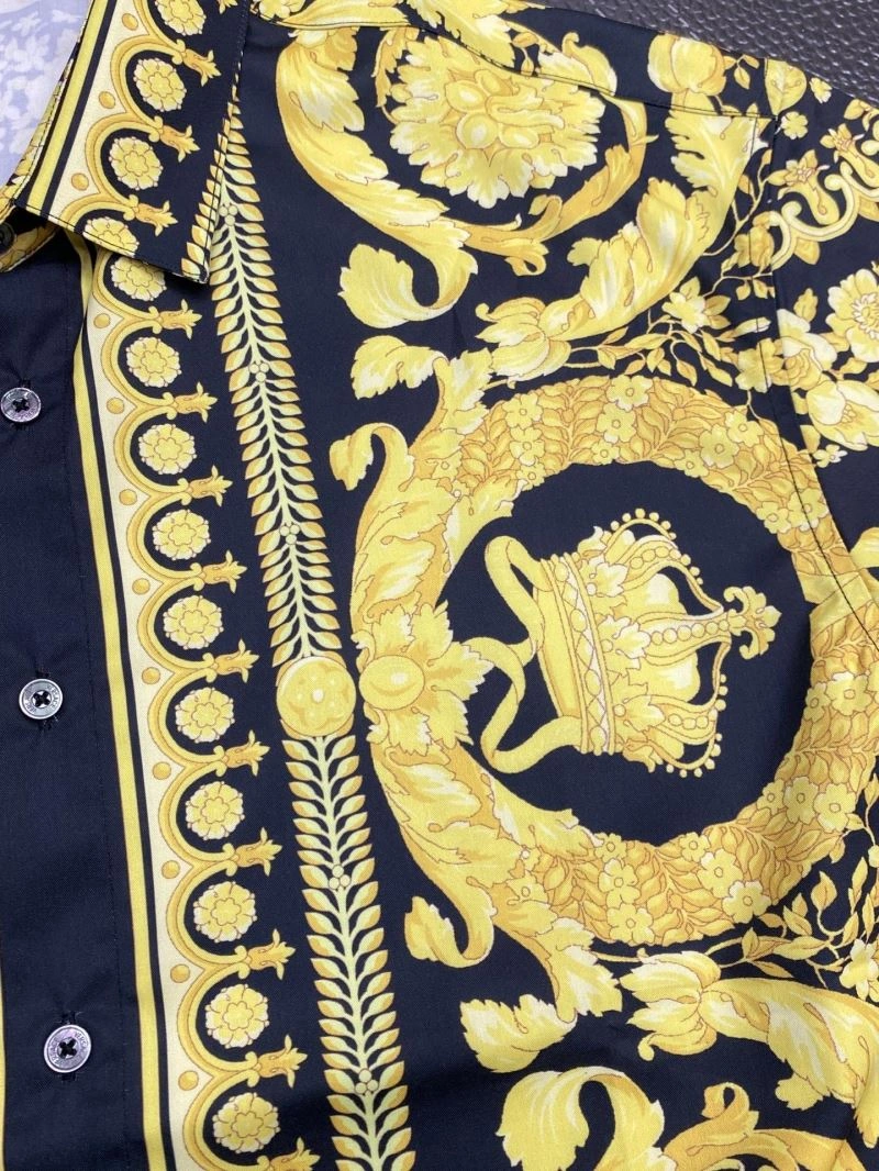 Accurate model Versace Shirts