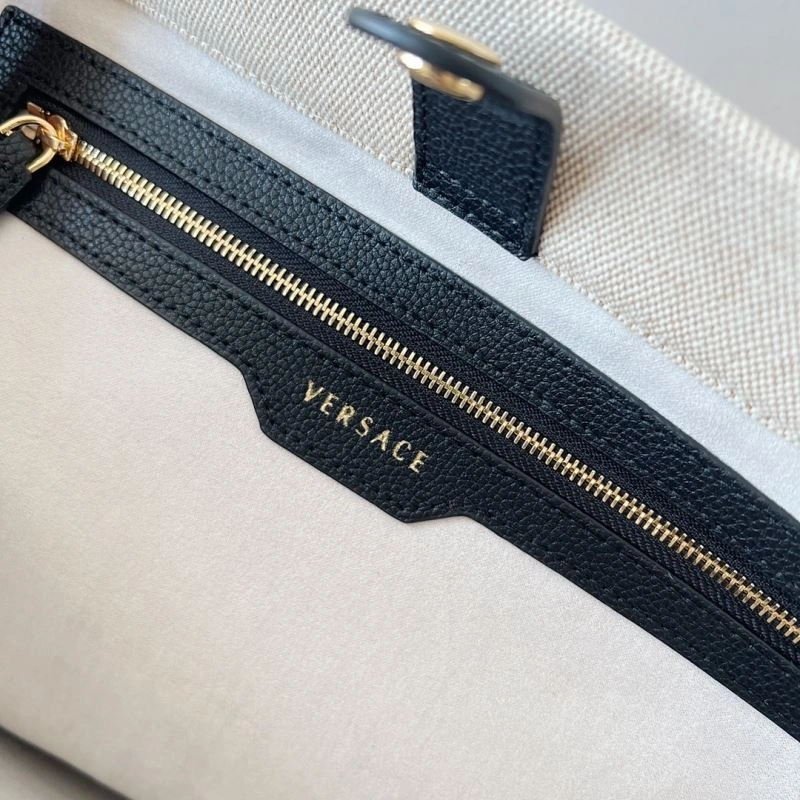 Low-cost Versace Shopping Bags