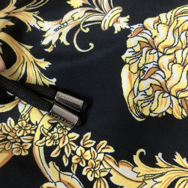 Brand-authenticated Versace Short Pants
