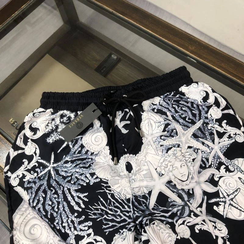 Top mirror Versace Short Pants